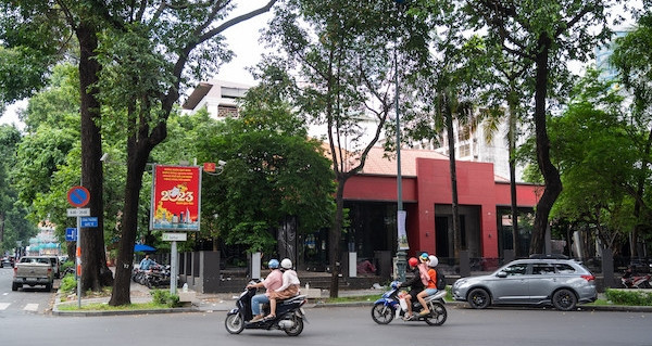 Nova F&B ‘bán mình’, nhiều mặt tiền đắc địa bỏ trống