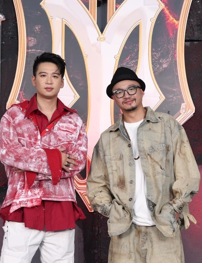 Ca sĩ Phan Đinh Tùng đính chính