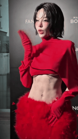 Giật mình vòng 2 giả trân nghi mới can thiệp thẩm mỹ của Huyền Baby