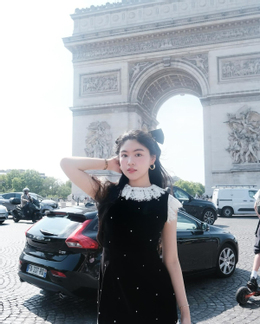 Quyền Linh mặc đồ cũ, đi dép tổ ong nhưng cho con gái 'dát' 200 triệu ...