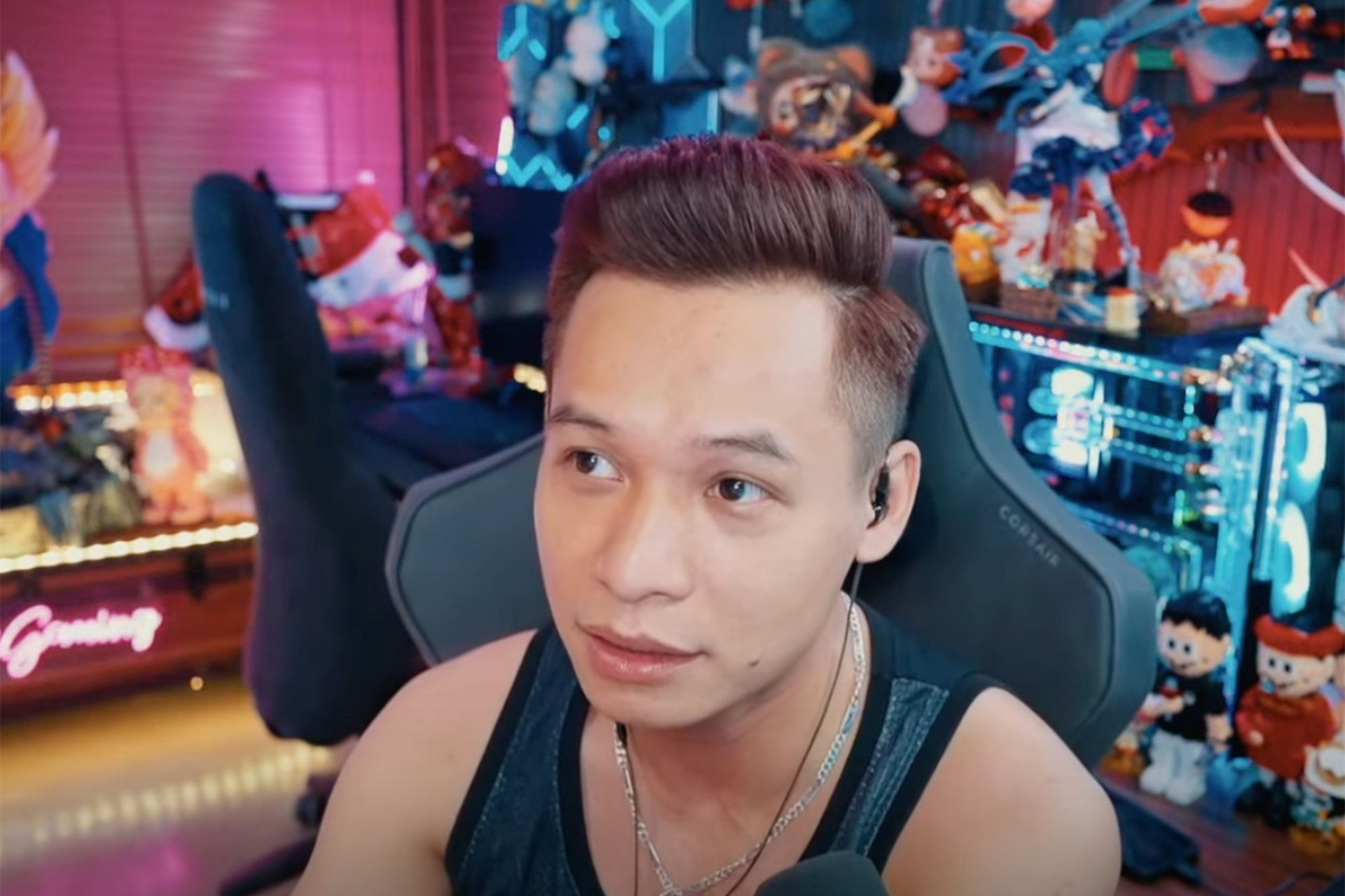 Độ Mixi ký giấy cam kết không tái phạm, tuyên bố 'sẽ thay đổi' sau scandal