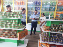 Liên tiếp kiểm tra sản phẩm người Việt ưa chuộng, cảnh sát thu giữ nửa ...